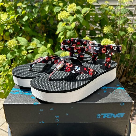 Teva | Shoes | Teva Platform Sandals | Poshmark